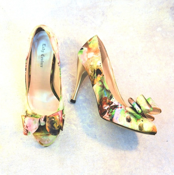 Lady Couture | Shoes | Lady Couture Picaso 38 Silver Heel Pump ...